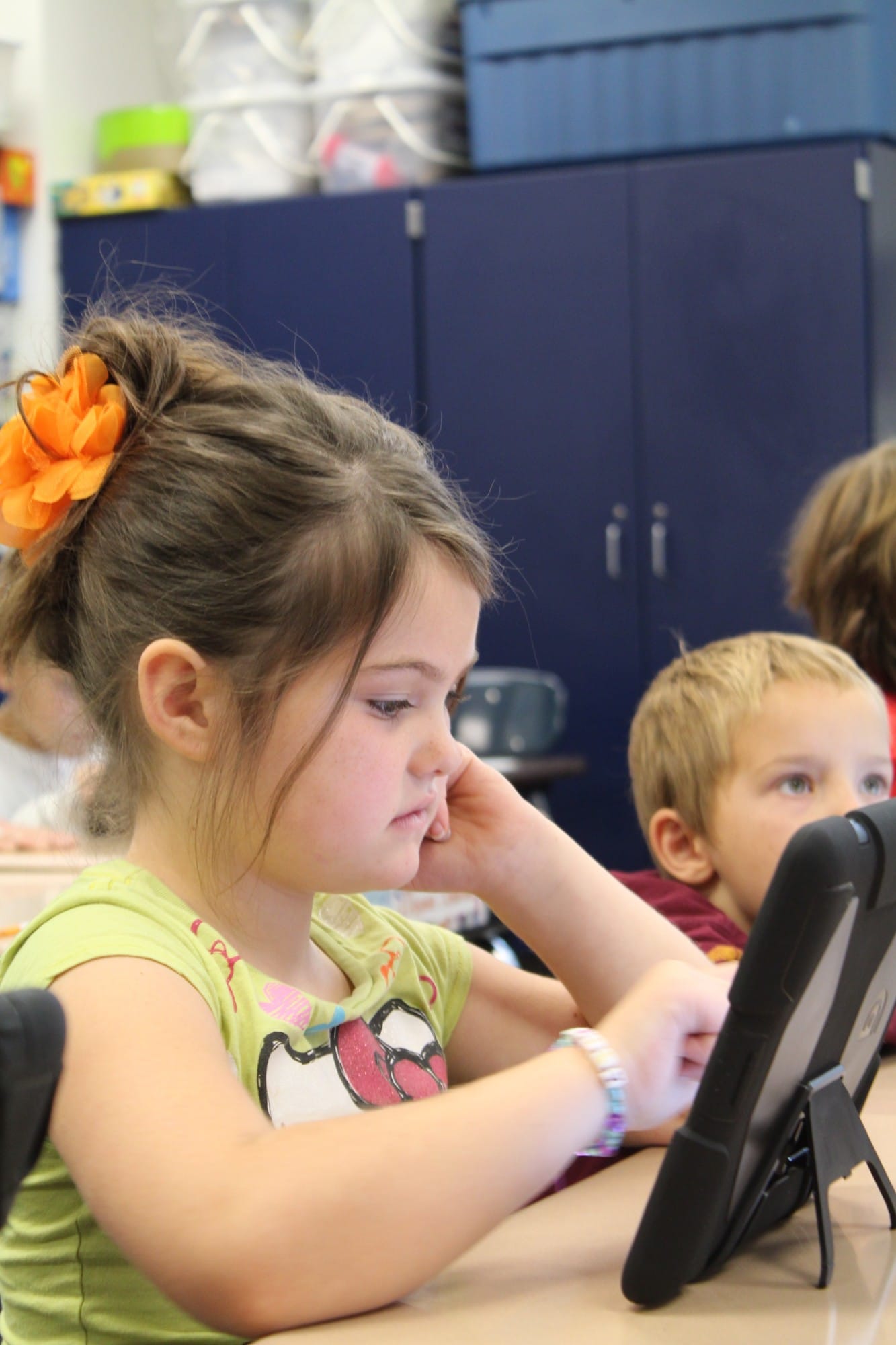 Why Teachers Should Implement Technology In The Classroom Trending Us Why Teachers Should Implement Technology In The Classroom Trending Us