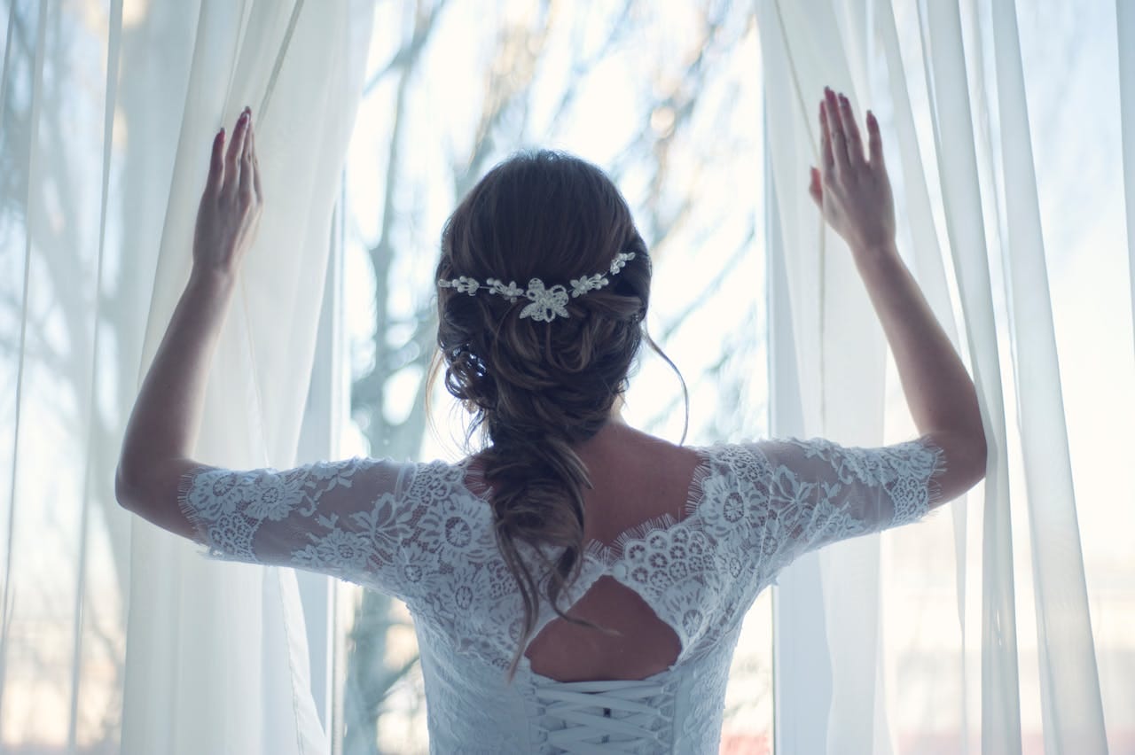 55 Compliments for Bride to Make Her Wedding Day — Trending Us