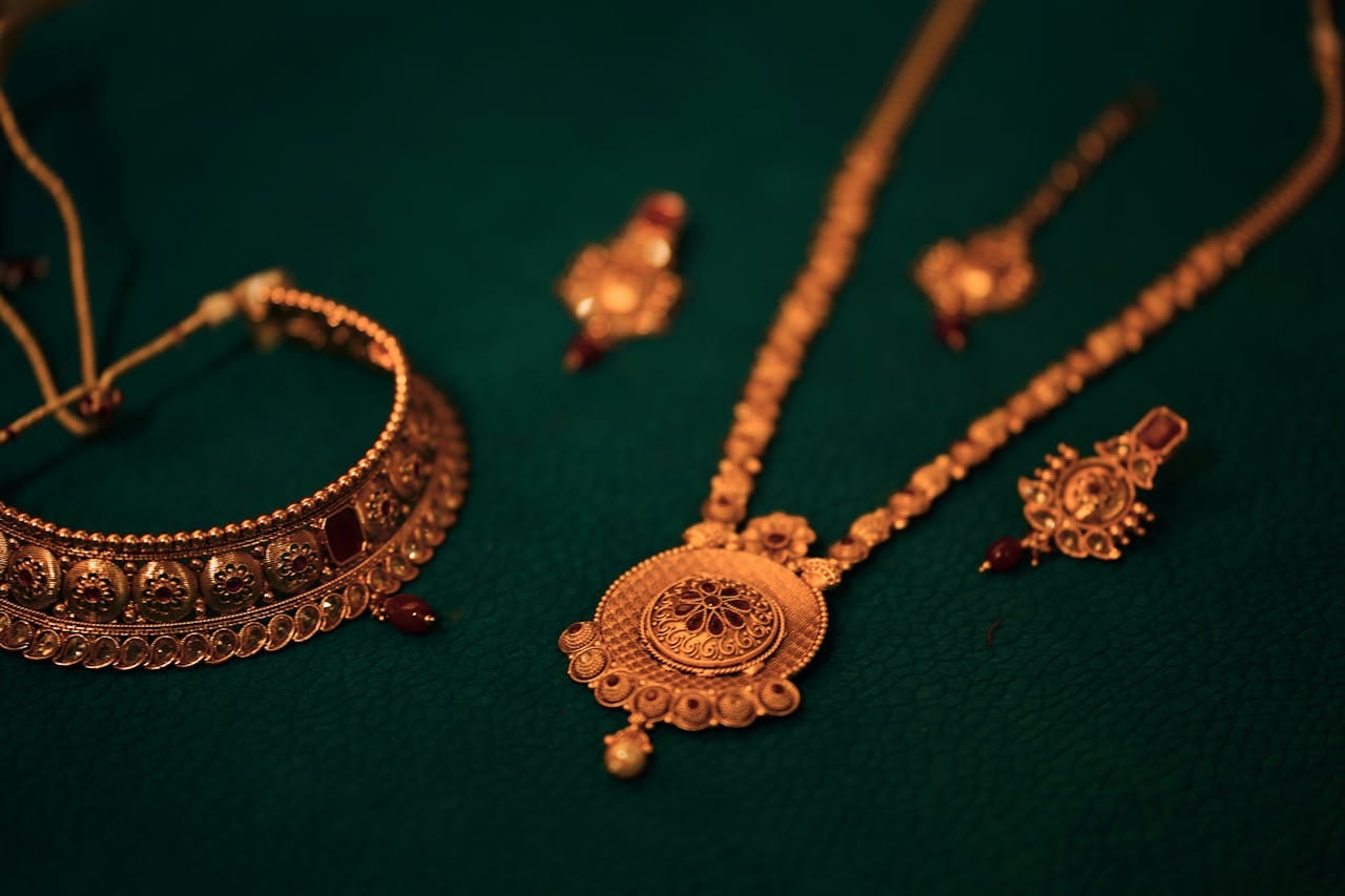 Unique 150+ Hashtags for Jewellery Photography — Trending Us