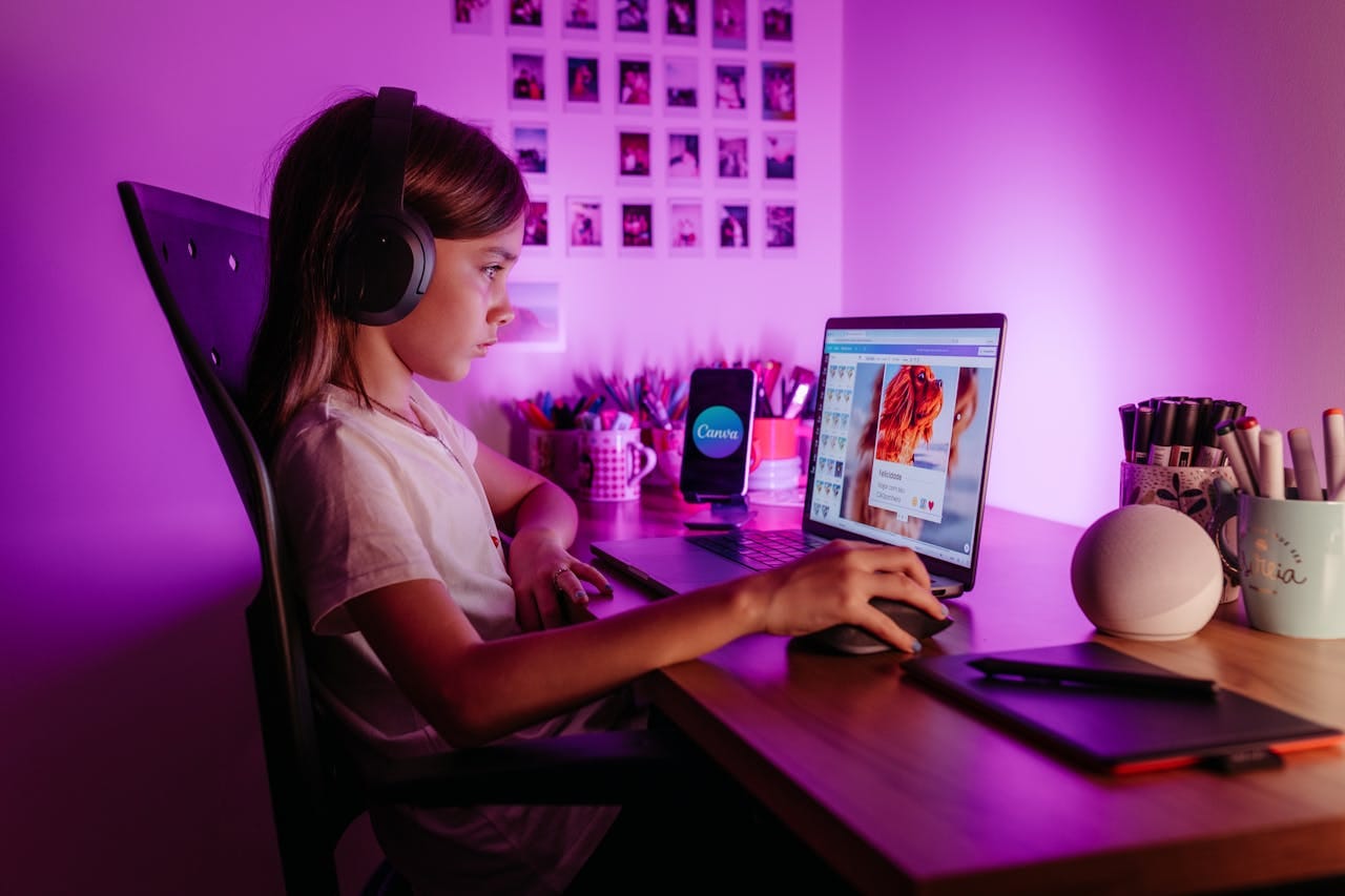 99+ Best Free Canva Templates for Every Student — Trending Us