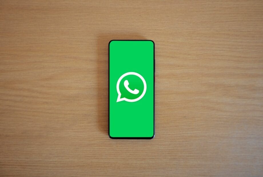 116+ Trending Songs for WhatsApp Status That Instantly Set the Mood ...