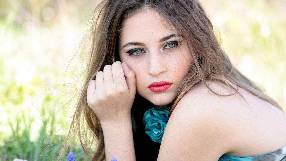 99+ Insta DP for Girls to Stand Out — Trending Us